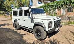 Buy used land rover defender white car in nairobi in nairobi - autoskenya
